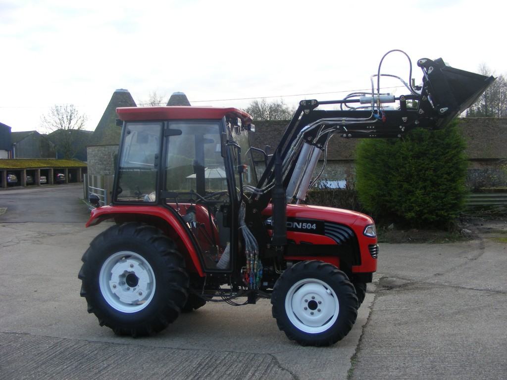 504 tractor 054